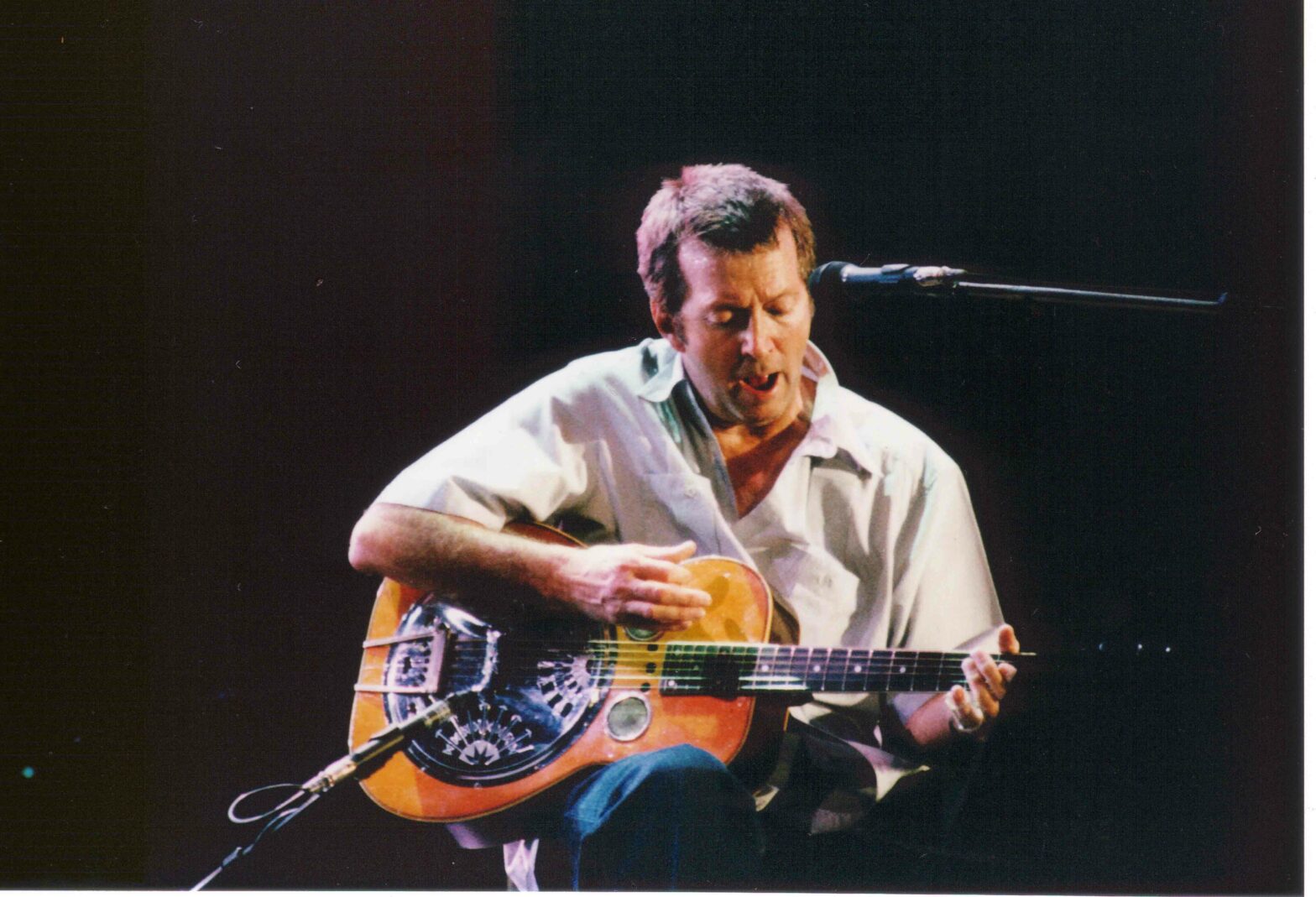Dobros (Resonator Guitars): What type does Eric Clapton play? - Where's Eric!