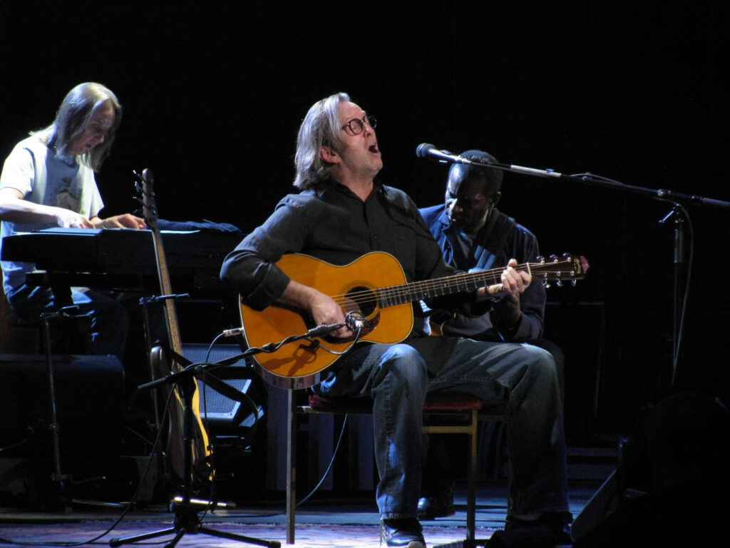 6 March 2010 - Eric Clapton & His Band - Where's Eric!