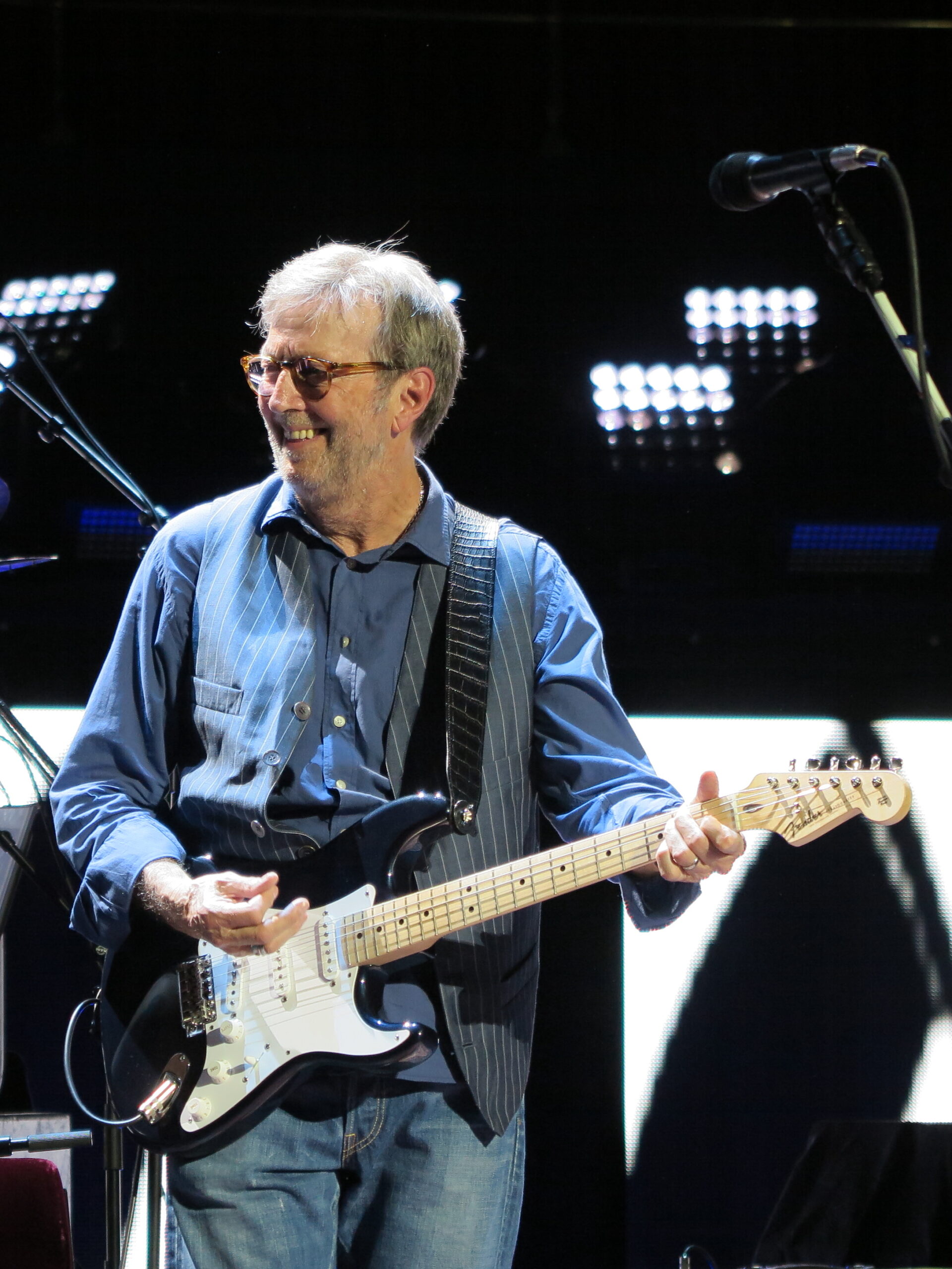 2017 Eric Clapton Photo Gallery - Where's Eric!